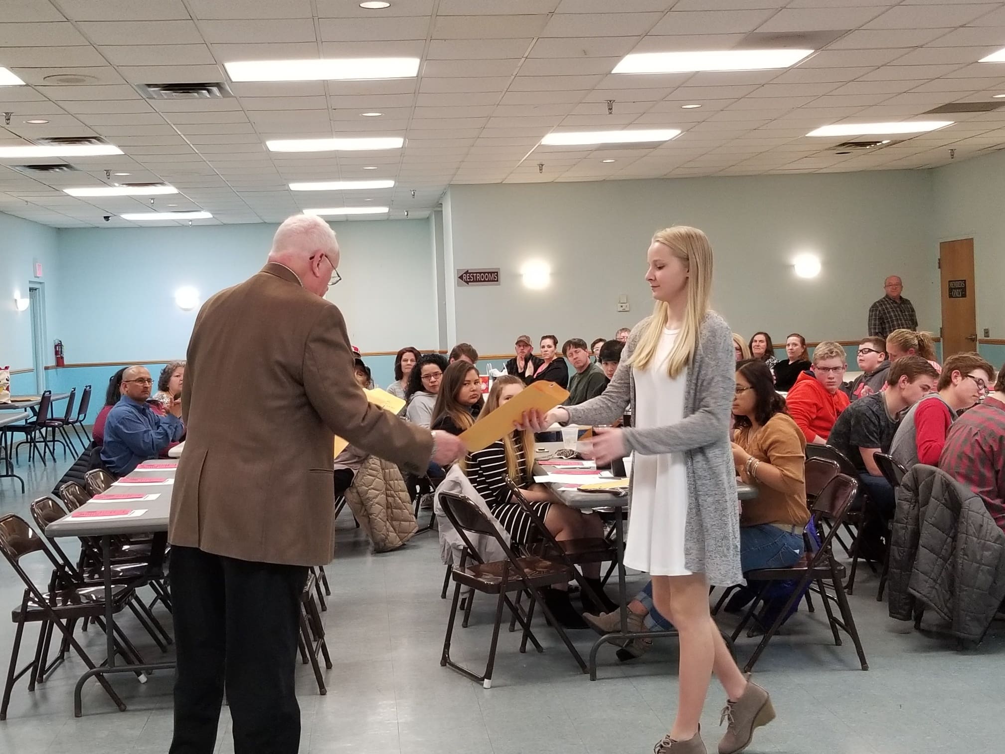 20180408_174401_resized - Al-Mar Lanes | Bowling Green, OH